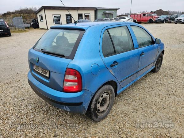 Blue Skoda Fabia 2000 in Tartu, with an engine capacity of 1.40 L and mileage of 295 thousand km for 499 €, photo 5 on AUTOMOTO.COM.LV