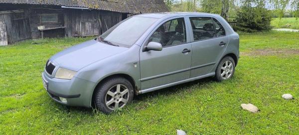Синий Шкода Фабия 2001 в Каунас, объемом двигателя 1.90 л и пробегом 292 тыс. км за 600 €, фото 3 на AUTOMOTO.COM.LV