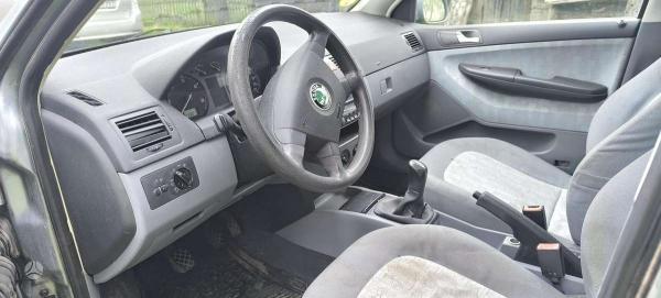 Синий Шкода Фабия 2001 в Каунас, объемом двигателя 1.90 л и пробегом 292 тыс. км за 600 €, фото 6 на AUTOMOTO.COM.LV