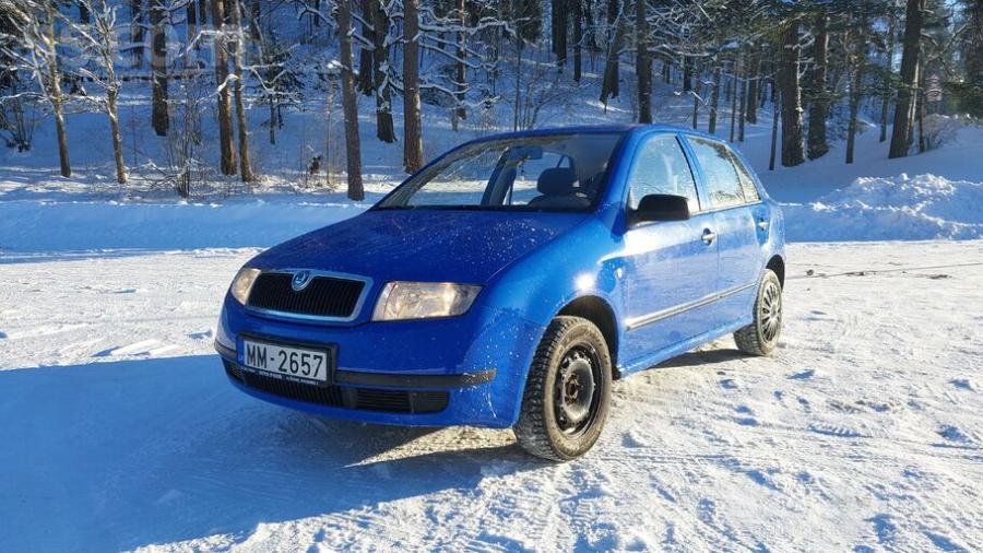 Blue Skoda Fabia 2002 in Aluksne, with an engine capacity of 1.20 L and mileage of 0 thousand km for 1200 €, photo 1 on AUTOMOTO.COM.LV