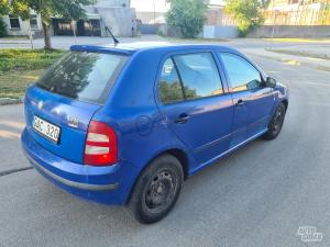 Blue Skoda Fabia 2003 in Telschi, with an engine capacity of 1.90 L and mileage of 414 thousand km for 700 €, photo 5 on AUTOMOTO.COM.LV