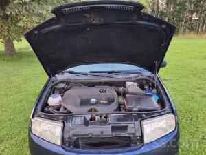 Zils Skoda Fabia 2003 Rīga, ar dzinēja tilpumu 1.90 L un nobraukumu 270 tūkst. km par 900 €, foto 13 vietnē AUTOMOTO.COM.LV