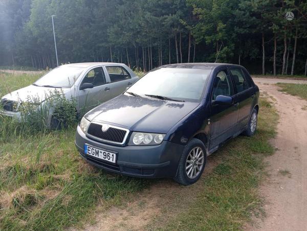 Шкода Фабия 2003 в Ионава на AUTOMOTO.COM.LV Синий Шкода Фабия 2003 в Ионава, объемом двигателя 1.90 л и пробегом 260 тыс. км за 500 €, фото 1 на AUTOMOTO.COM.LV