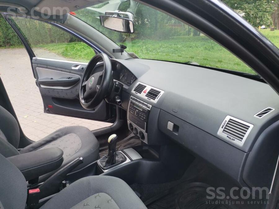 Blue Skoda Fabia 2003 in Riga, with an engine capacity of 1.90 L and mileage of 351 thousand km for 1300 €, photo 16 on AUTOMOTO.COM.LV
