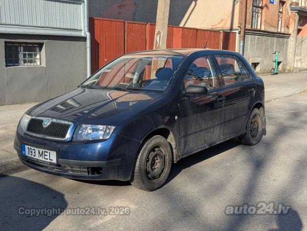 Zils Skoda Fabia 2004 Tallina, ar dzinēja tilpumu 1.20 L un nobraukumu 115 tūkst. km par 350 €, foto 1 vietnē AUTOMOTO.COM.LV