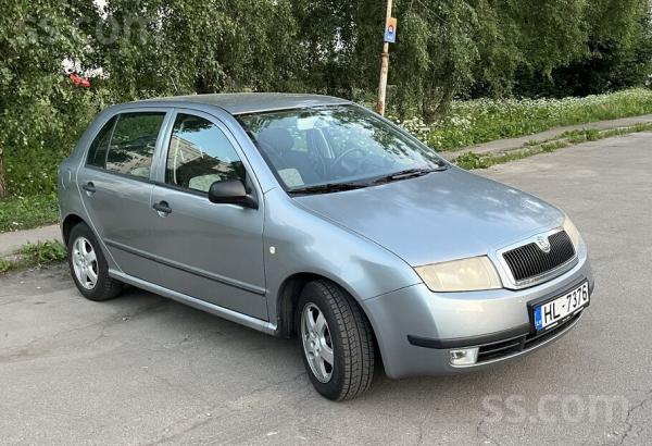 Blue Skoda Fabia 2004 in Riga, with an engine capacity of 1.40 L and mileage of 170 thousand km for 850 €, photo 1 on AUTOMOTO.COM.LV