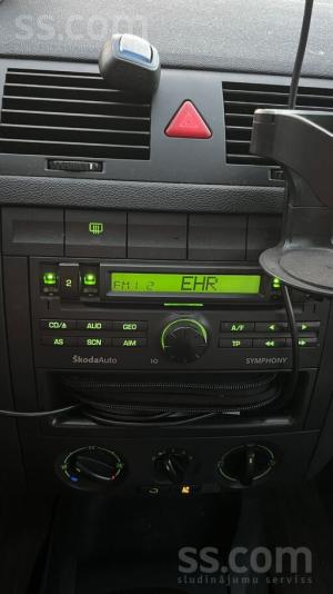 Zils Skoda Fabia 2004 Rīga, ar dzinēja tilpumu 1.40 L un nobraukumu 170 tūkst. km par 850 €, foto 8 vietnē AUTOMOTO.COM.LV