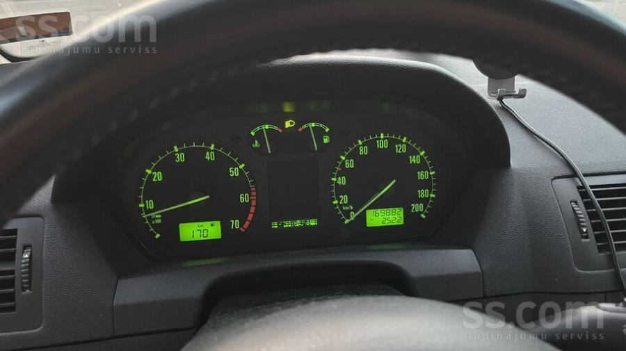 Zils Skoda Fabia 2004 Rīga, ar dzinēja tilpumu 1.40 L un nobraukumu 170 tūkst. km par 850 €, foto 9 vietnē AUTOMOTO.COM.LV