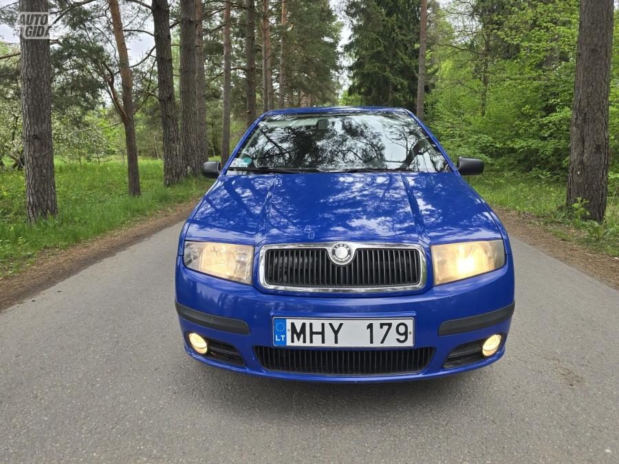 Blue Skoda Fabia 2006 in Radviliskis, with an engine capacity of 1.20 L and mileage of 252 thousand km for 1250 €, photo 10 on AUTOMOTO.COM.LV