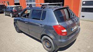 Blue Skoda Fabia 2007 in Vilnius, with an engine capacity of 1.39 L and mileage of 368 thousand km for 999 €, photo 5 on AUTOMOTO.COM.LV