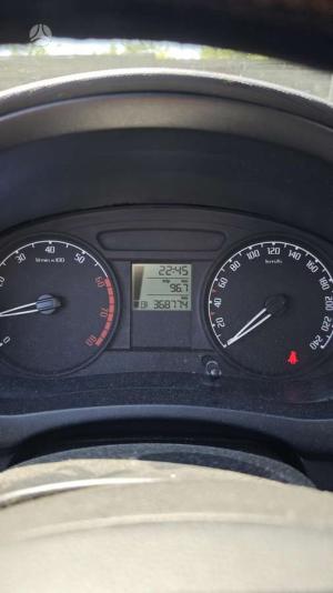 Blue Skoda Fabia 2007 in Vilnius, with an engine capacity of 1.39 L and mileage of 368 thousand km for 999 €, photo 12 on AUTOMOTO.COM.LV