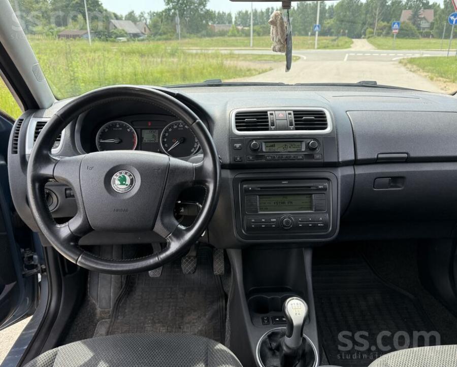 Zils Skoda Fabia 2007 Rīga, ar dzinēja tilpumu 1.40 L un nobraukumu 173 tūkst. km par 1850 €, foto 7 vietnē AUTOMOTO.COM.LV