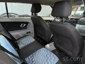 Zils Skoda Fabia 2007 Rīga, ar dzinēja tilpumu 1.40 L un nobraukumu 236 tūkst. km par 990 €, foto 9 vietnē AUTOMOTO.COM.LV