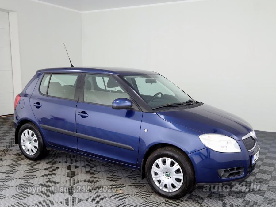 Zils Skoda Fabia 2008 Tallina, ar dzinēja tilpumu 1.40 L un nobraukumu 207 tūkst. km par 999 €, foto 1 vietnē AUTOMOTO.COM.LV