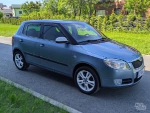 Blue Skoda Fabia 2008 in Kaunas, with an engine capacity of 1.90 L and mileage of 146 thousand km for 2500 €, photo  on AUTOMOTO.COM.LV