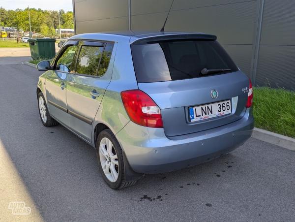 Blue Skoda Fabia 2008 in Kaunas, with an engine capacity of 1.90 L and mileage of 146 thousand km for 2500 €, photo 4 on AUTOMOTO.COM.LV