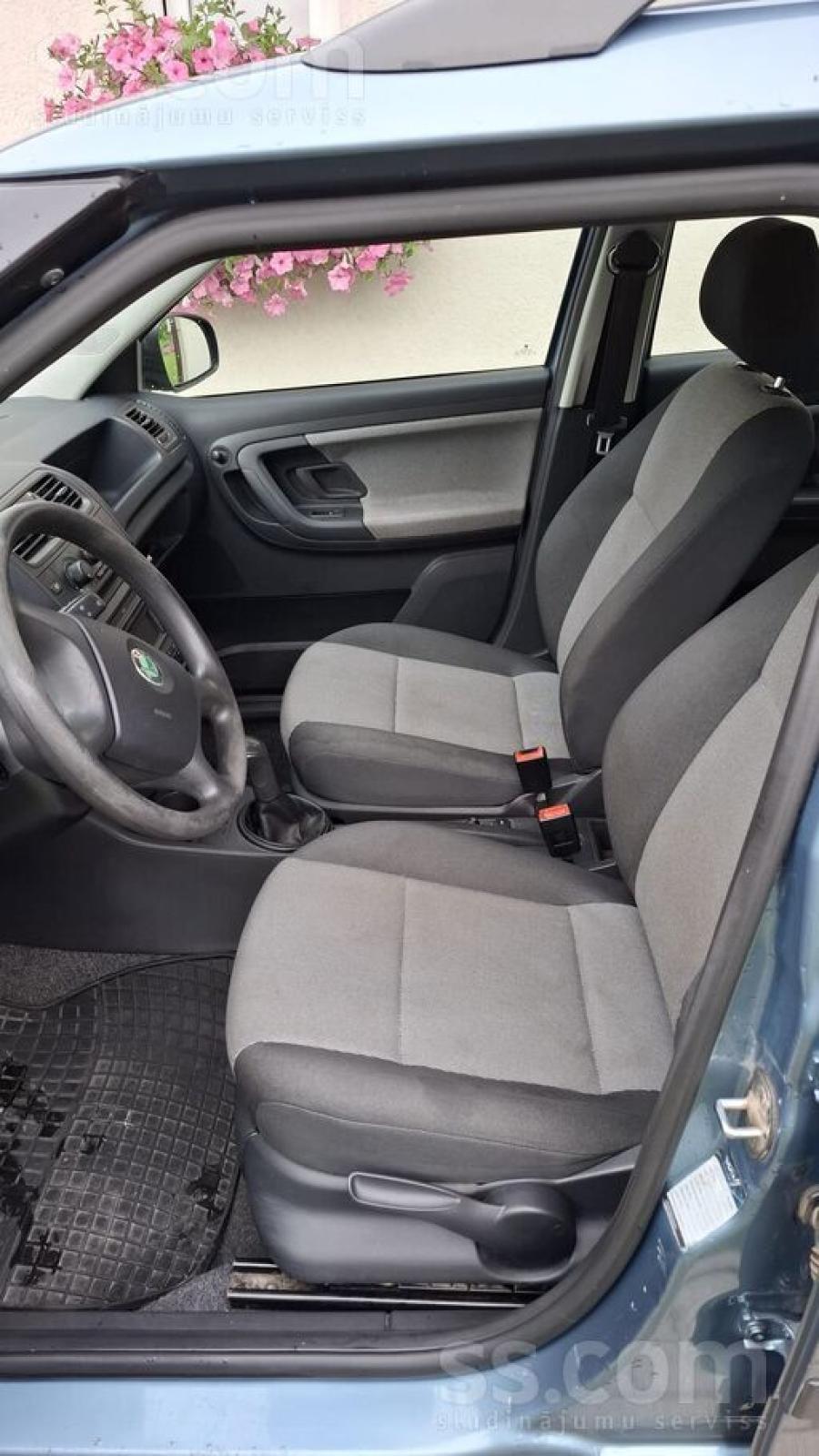 Zils Skoda Fabia 2008 Aizkraukle, ar dzinēja tilpumu 1.20 L un nobraukumu 237 tūkst. km par 950 €, foto 12 vietnē AUTOMOTO.COM.LV