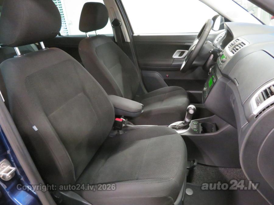Zils Skoda Fabia 2008 Tallina, ar dzinēja tilpumu 1.60 L un nobraukumu 214 tūkst. km par 1900 €, foto 5 vietnē AUTOMOTO.COM.LV