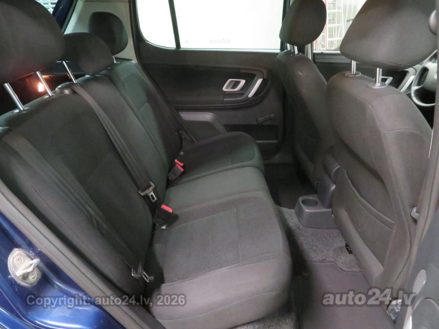 Zils Skoda Fabia 2008 Tallina, ar dzinēja tilpumu 1.60 L un nobraukumu 214 tūkst. km par 1900 €, foto 6 vietnē AUTOMOTO.COM.LV
