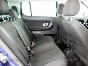 Blue Skoda Fabia 2008 in Tallinn, with an engine capacity of 1.60 L and mileage of 213 thousand km for 2499 €, photo 8 on AUTOMOTO.COM.LV