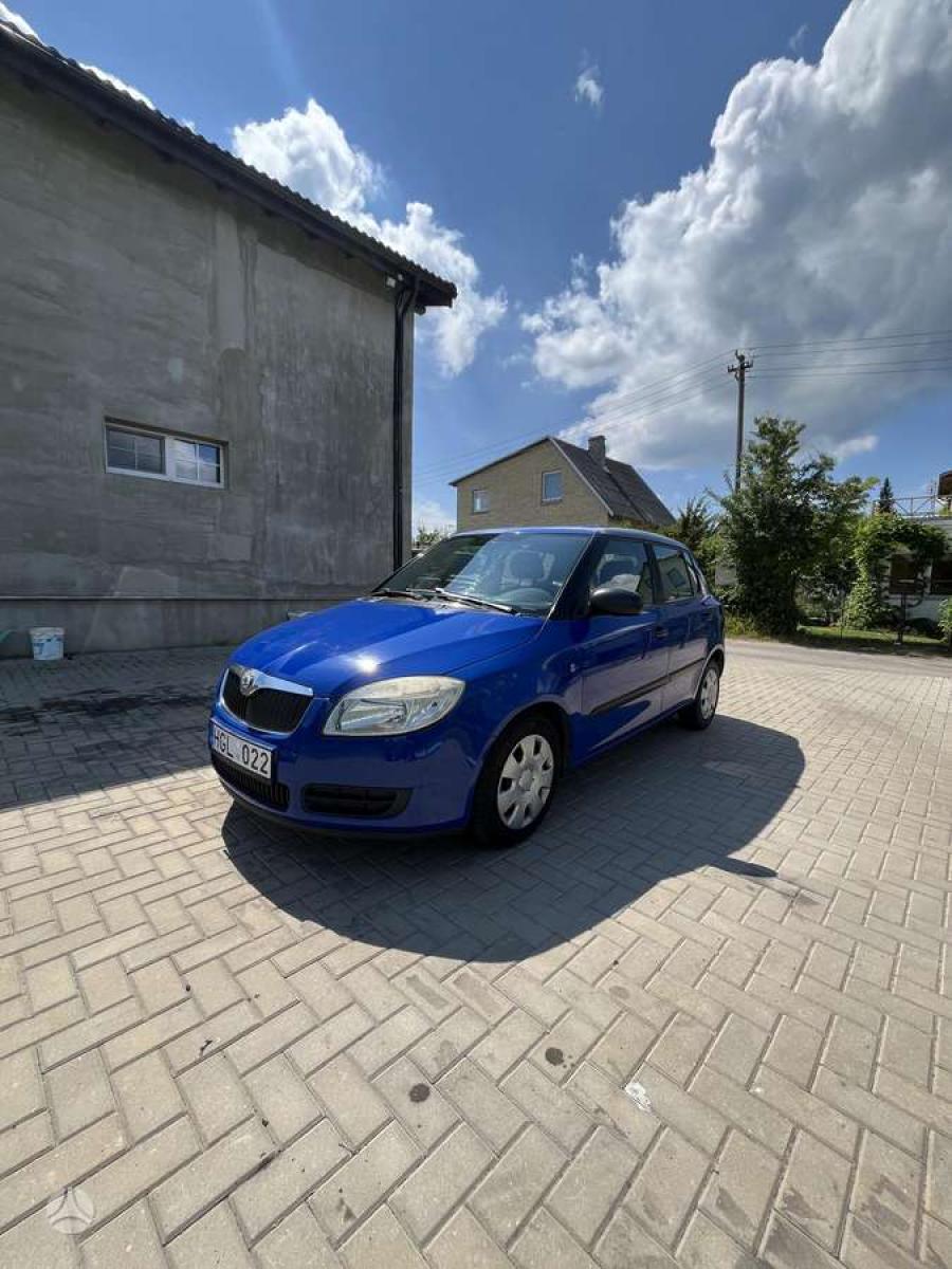 Blue Skoda Fabia 2009 in Vilnius, with an engine capacity of 1.20 L and mileage of 151 thousand km for 2700 €, photo 9 on AUTOMOTO.COM.LV