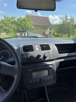 Blue Skoda Fabia 2009 in Vilnius, with an engine capacity of 1.20 L and mileage of 151 thousand km for 2700 €, photo 15 on AUTOMOTO.COM.LV
