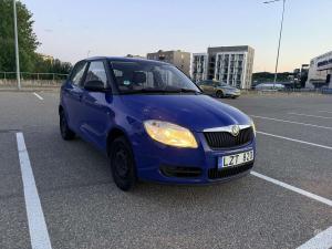 Blue Skoda Fabia 2009 in Vilnius, with an engine capacity of 1.20 L and mileage of 180 thousand km for 1550 €, photo 3 on AUTOMOTO.COM.LV