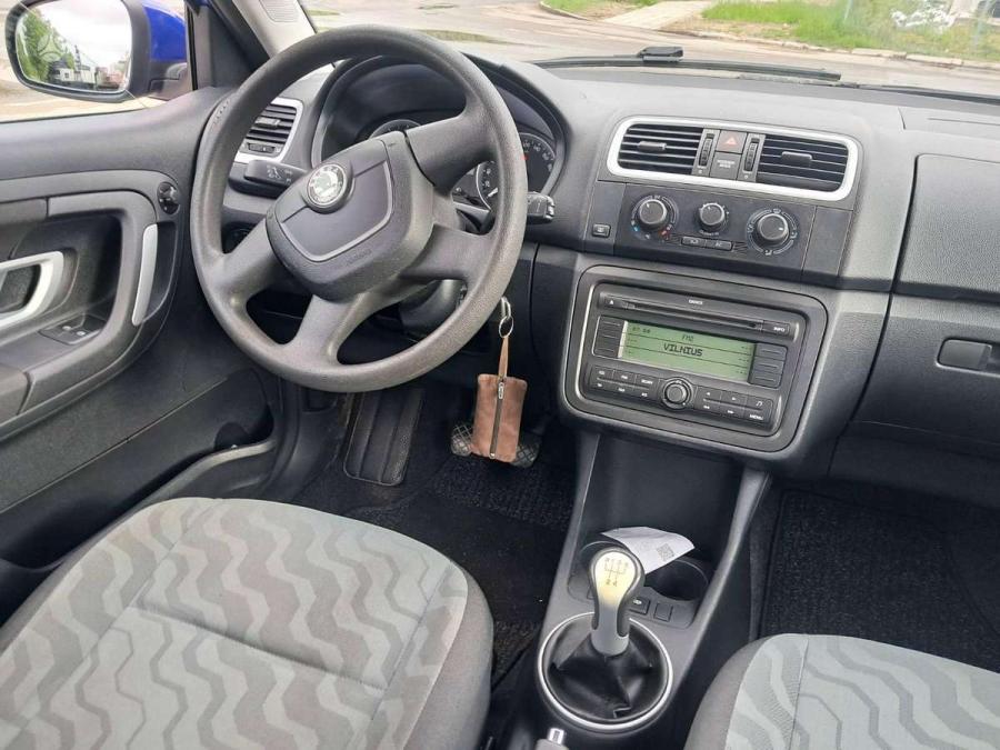 Zils Skoda Fabia 2009 Viļņa, ar dzinēja tilpumu 1.20 L un nobraukumu 118 tūkst. km par 2500 €, foto 6 vietnē AUTOMOTO.COM.LV