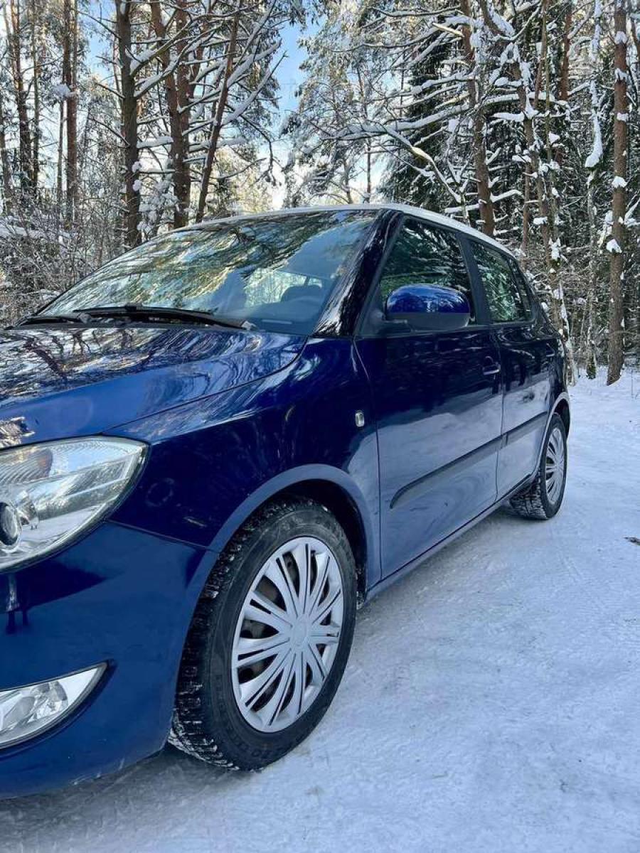 Blue Skoda Fabia 2010 in Kaunas, with an engine capacity of 1.20 L and mileage of 375 thousand km for 3199 €, photo 10 on AUTOMOTO.COM.LV
