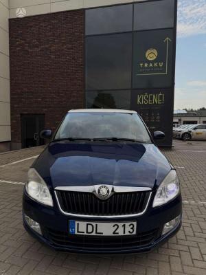 Zils Skoda Fabia 2010 Trakai, ar dzinēja tilpumu 1.20 L un nobraukumu 196 tūkst. km par 2600 €, foto 6 vietnē AUTOMOTO.COM.LV