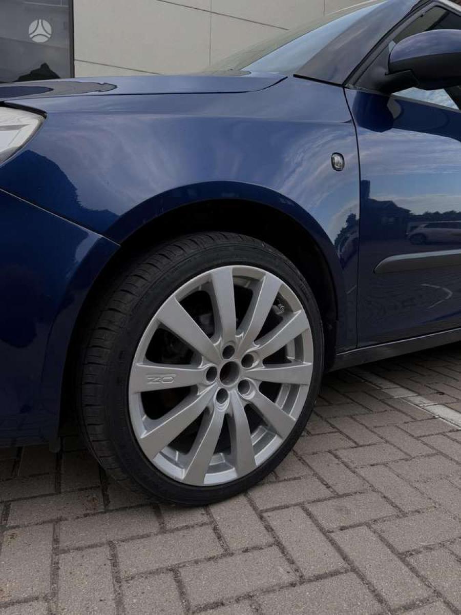 Zils Skoda Fabia 2010 Trakai, ar dzinēja tilpumu 1.20 L un nobraukumu 196 tūkst. km par 2600 €, foto 7 vietnē AUTOMOTO.COM.LV
