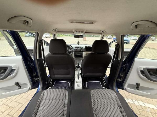 Zils Skoda Fabia 2010 Trakai, ar dzinēja tilpumu 1.20 L un nobraukumu 196 tūkst. km par 2600 €, foto 10 vietnē AUTOMOTO.COM.LV