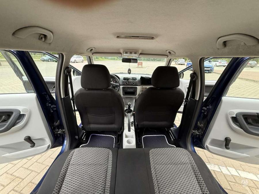 Zils Skoda Fabia 2010 Trakai, ar dzinēja tilpumu 1.20 L un nobraukumu 196 tūkst. km par 2600 €, foto 11 vietnē AUTOMOTO.COM.LV