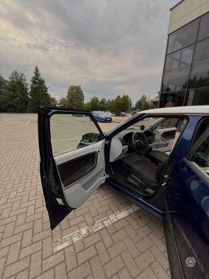 Zils Skoda Fabia 2010 Trakai, ar dzinēja tilpumu 1.20 L un nobraukumu 196 tūkst. km par 2600 €, foto 15 vietnē AUTOMOTO.COM.LV