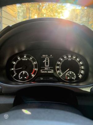 Blue Skoda Fabia 2010 in Vilnius, with an engine capacity of 1.39 L and mileage of 193 thousand km for 4900 €, photo 10 on AUTOMOTO.COM.LV