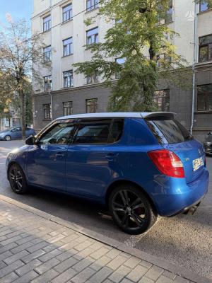 Blue Skoda Fabia 2010 in Vilnius, with an engine capacity of 1.39 L and mileage of 193 thousand km for 4900 €, photo 12 on AUTOMOTO.COM.LV