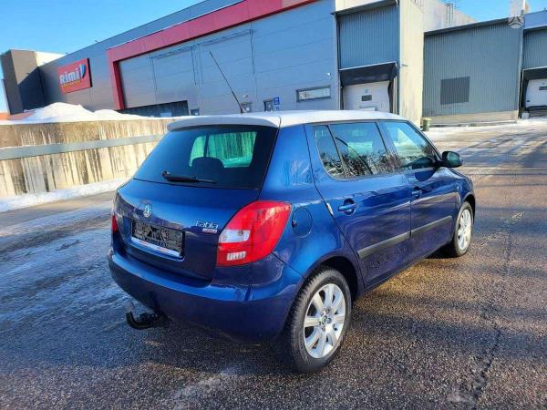 Zils Skoda Fabia 2011 Alīta, ar dzinēja tilpumu 1.20 L un nobraukumu 257 tūkst. km par 3299 €, foto 3 vietnē AUTOMOTO.COM.LV