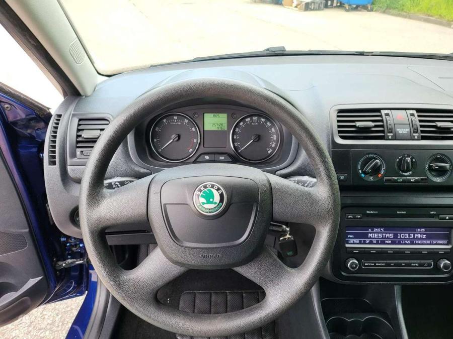 Синий Шкода Фабия 2011 в Алитус, объемом двигателя 1.20 л и пробегом 257 тыс. км за 3199 €, фото 7 на AUTOMOTO.COM.LV