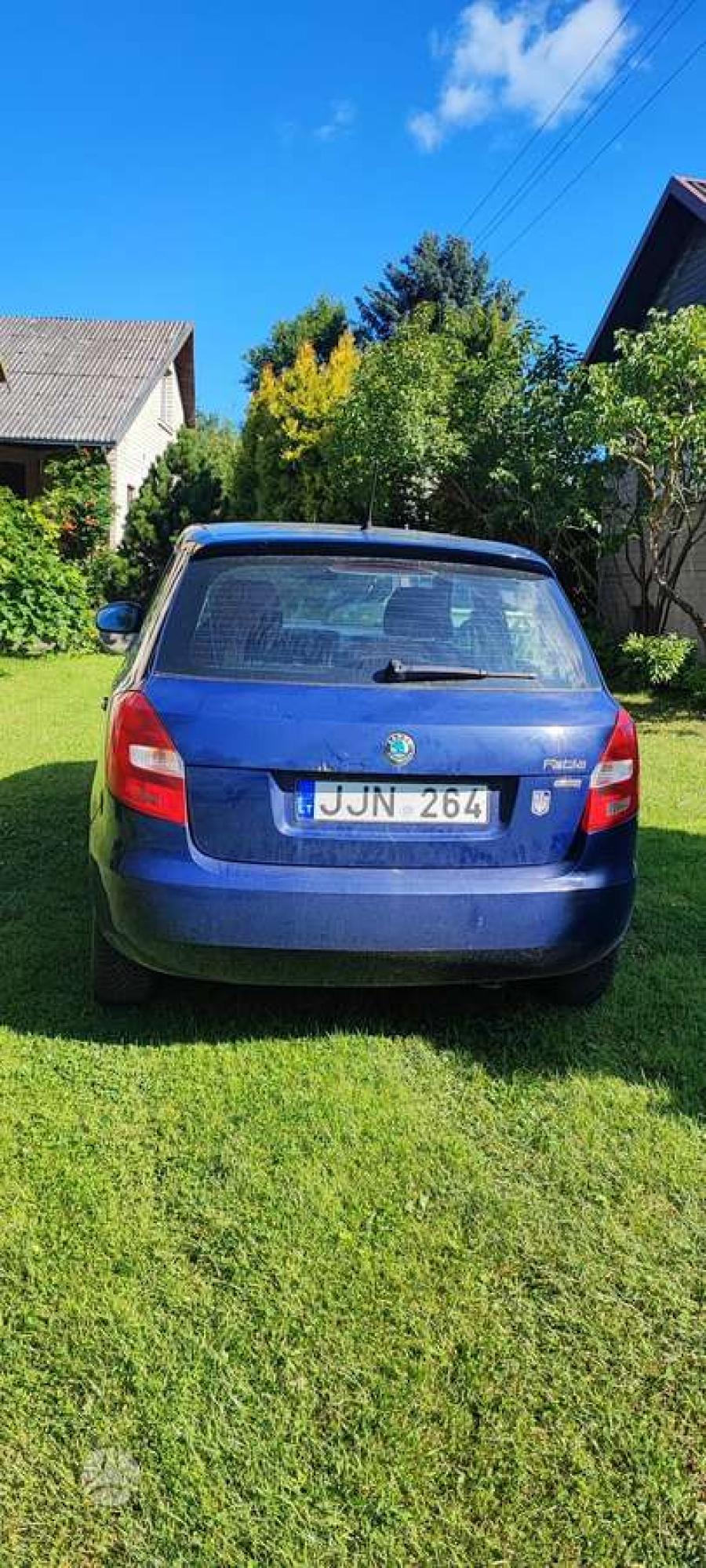 Zils Skoda Fabia 2011 Kauņa, ar dzinēja tilpumu 1.60 L un nobraukumu 160 tūkst. km par 800 €, foto 3 vietnē AUTOMOTO.COM.LV