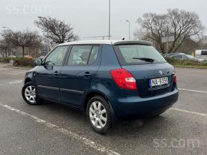 Blue Skoda Fabia 2012 in Riga, with an engine capacity of 1.20 L and mileage of 240 thousand km for 2500 €, photo 4 on AUTOMOTO.COM.LV