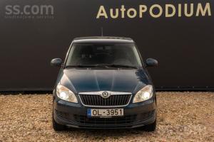 Zils Skoda Fabia 2012 Rīga, ar dzinēja tilpumu 1.60 L un nobraukumu 253 tūkst. km par 2990 €, foto 8 vietnē AUTOMOTO.COM.LV