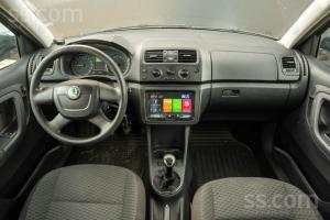 Zils Skoda Fabia 2012 Rīga, ar dzinēja tilpumu 1.60 L un nobraukumu 253 tūkst. km par 2990 €, foto 10 vietnē AUTOMOTO.COM.LV