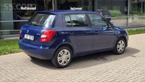 Zils Skoda Fabia 2014 Rīga, ar dzinēja tilpumu 1.20 L un nobraukumu 155 tūkst. km par 3100 €, foto 5 vietnē AUTOMOTO.COM.LV