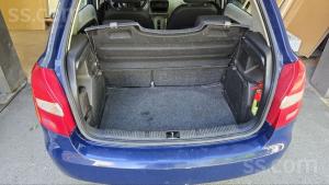 Zils Skoda Fabia 2014 Rīga, ar dzinēja tilpumu 1.20 L un nobraukumu 155 tūkst. km par 3100 €, foto 6 vietnē AUTOMOTO.COM.LV