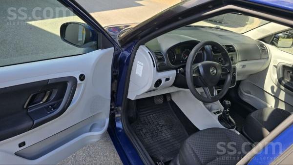 Blue Skoda Fabia 2014 in Riga, with an engine capacity of 1.20 L and mileage of 155 thousand km for 3100 €, photo 9 on AUTOMOTO.COM.LV