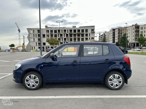Zils Skoda Fabia 2014 Viļņa, ar dzinēja tilpumu 1.20 L un nobraukumu 55 tūkst. km par 2850 €, foto 5 vietnē AUTOMOTO.COM.LV