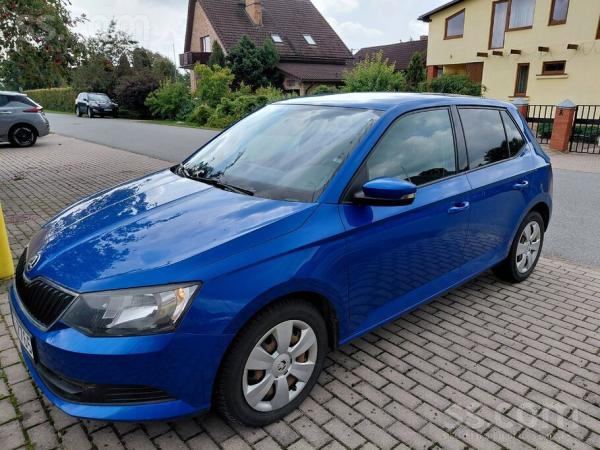 Blue Skoda Fabia 2015 in Riga, with an engine capacity of 1.40 L and mileage of 137 thousand km for 4500 €, photo 3 on AUTOMOTO.COM.LV