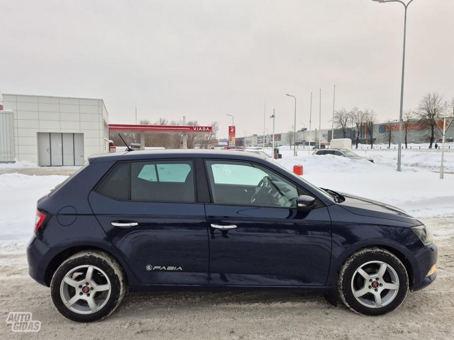 Zils Skoda Fabia 2016 Šauļi, ar dzinēja tilpumu 1.40 L un nobraukumu 233 tūkst. km par 4950 €, foto 8 vietnē AUTOMOTO.COM.LV
