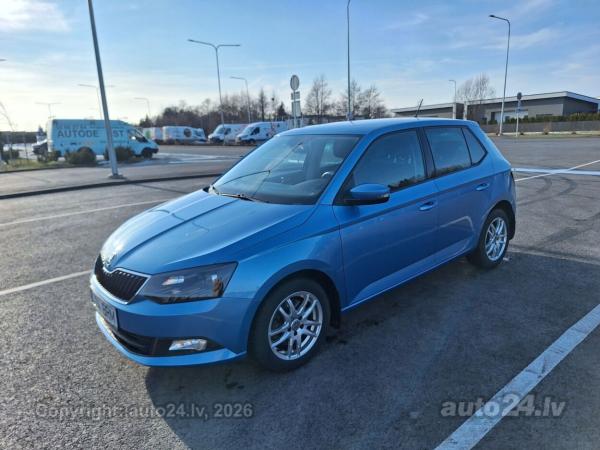 Zils Skoda Fabia 2016 Tallina, ar dzinēja tilpumu 1.20 L un nobraukumu 89 tūkst. km par 7600 €, foto 4 vietnē AUTOMOTO.COM.LV
