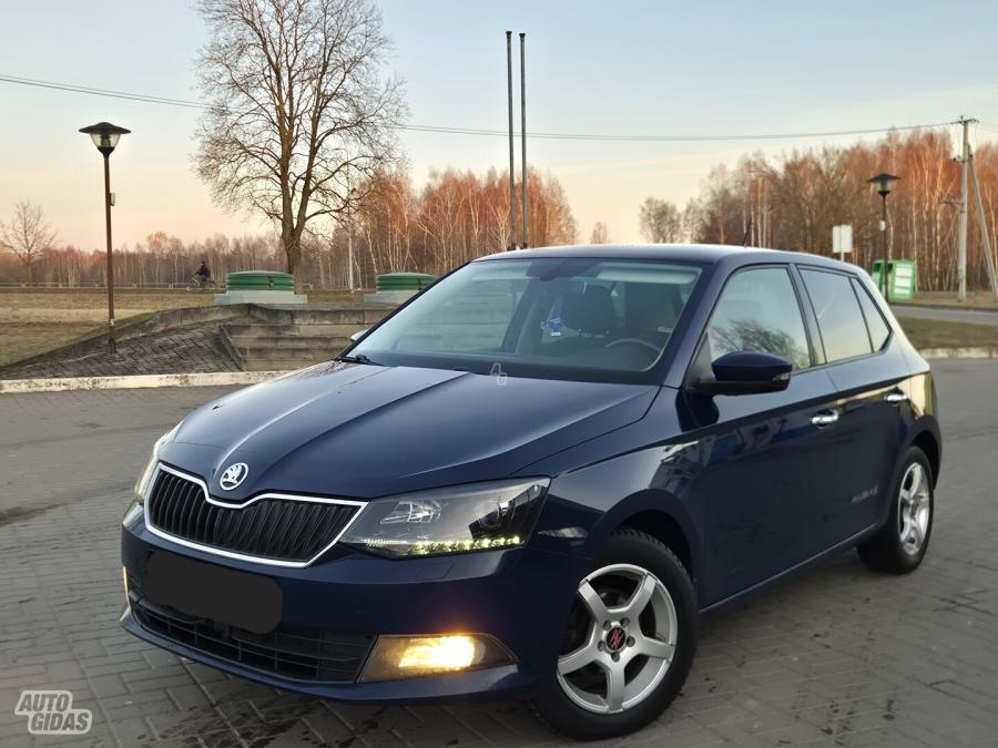 Blue Skoda Fabia 2016 in Siauliai, with an engine capacity of 1.40 L and mileage of 233 thousand km for 4450 €, photo 2 on AUTOMOTO.COM.LV